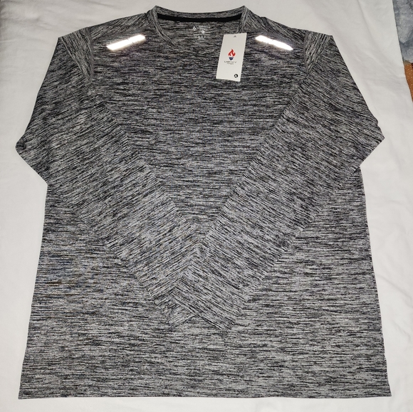 Liberty Pro | Shirts | Nwt Liberty Pro Moisture Wicking Shirt Black ...